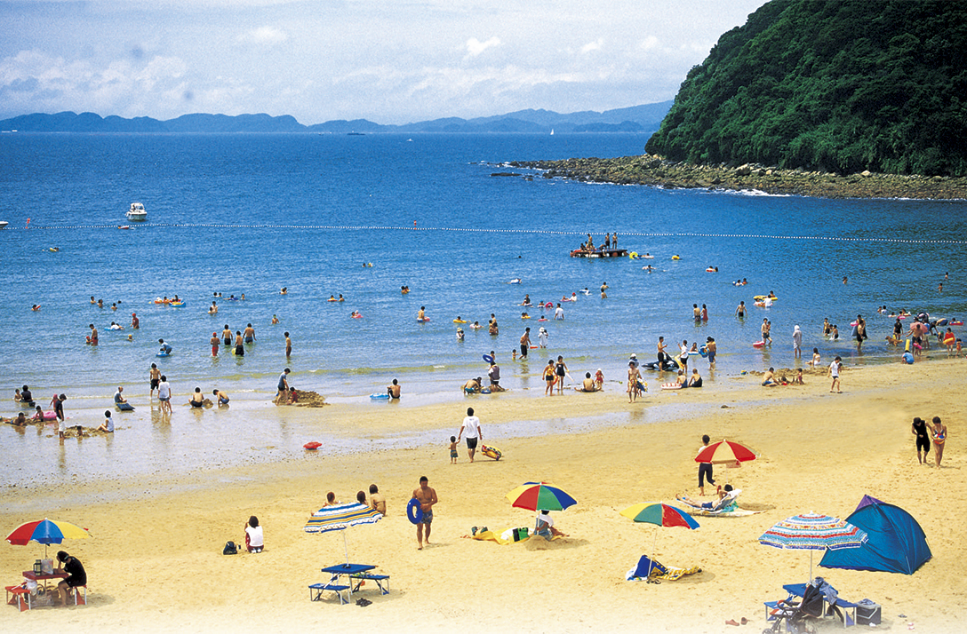 Shirahama Beach(Tawaragaura-cho, Sasebo) | SASEBO/OJIKA TRAVEL OFFICIAL ...